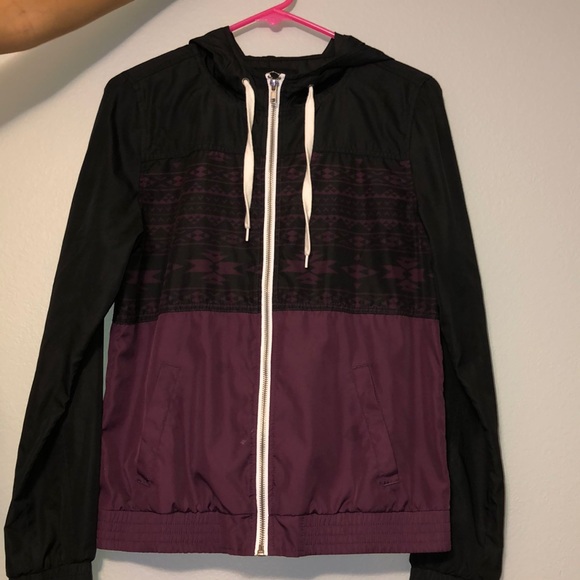 Jackets & Coats | Maroon Black Windbreaker | Poshmark